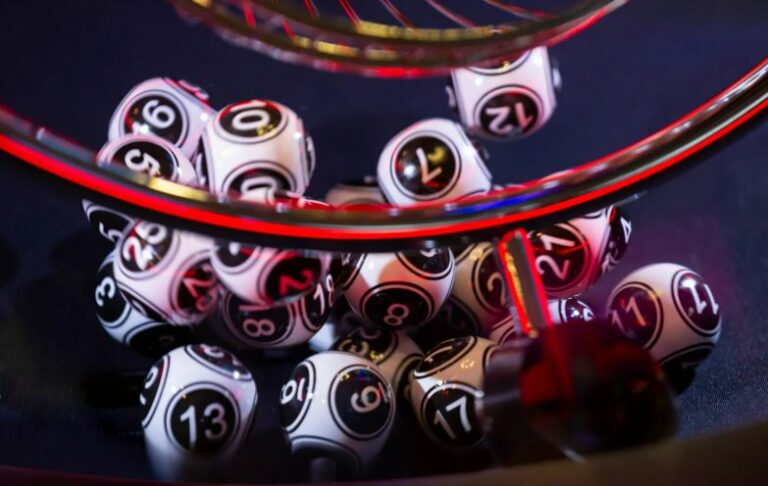 Thunderball: How It Works, Game Rules, Prizes & Odds Explained - King ...